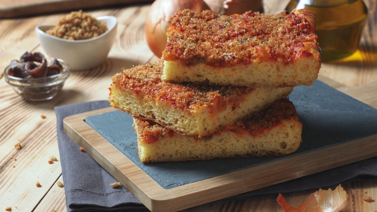 How to cook a typical sicilian pizza: tips and recipes - Sicilian Food ...